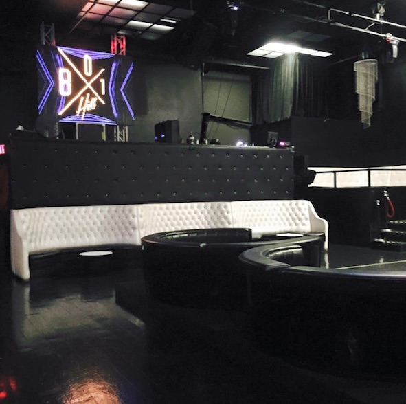 Night Clubs in Los Angeles - Bottle Service and VIP Tables | Club Bookers